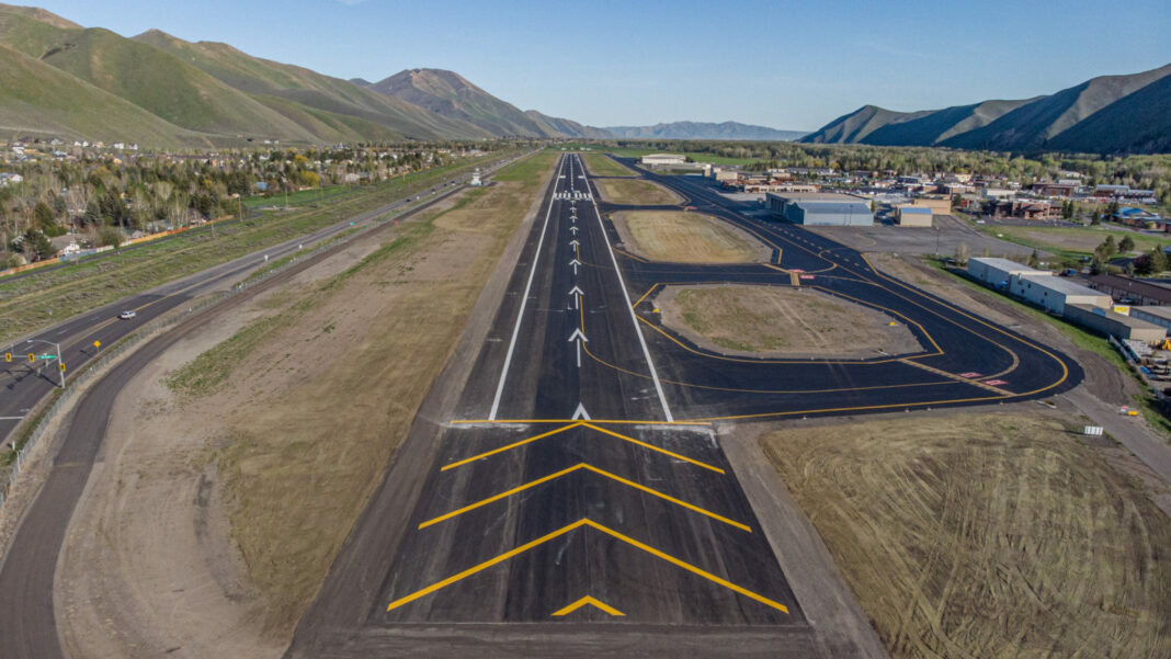 Sun Valley Announces 2025-26 Winter Season Flight Schedule | Wood River ...